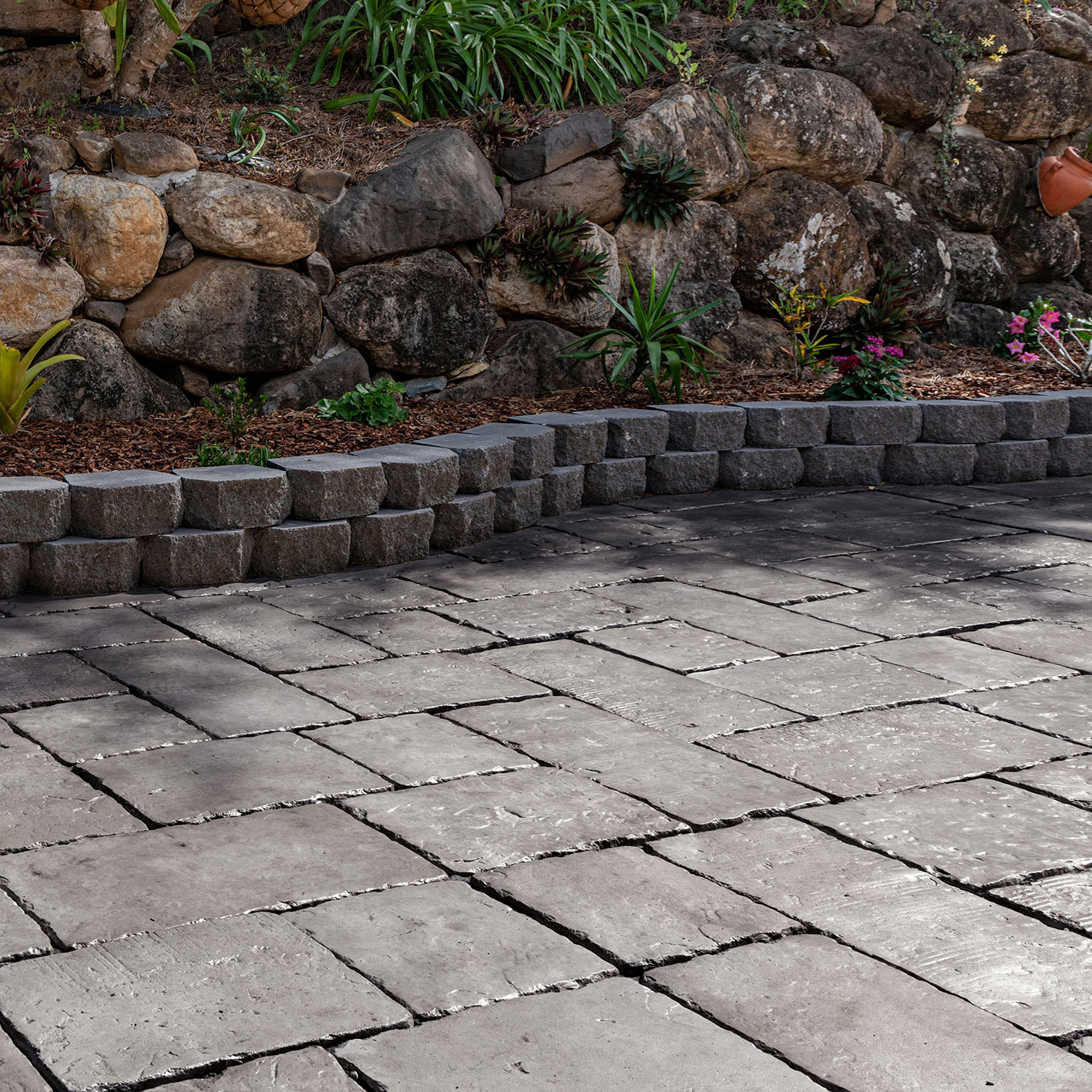 Large Format Pavers Salisbury | Australian Paving Centre Parafield ...